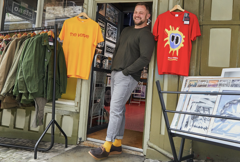 In the Hot seat with TV presenter, Anthony Crank – Yogi Footwear